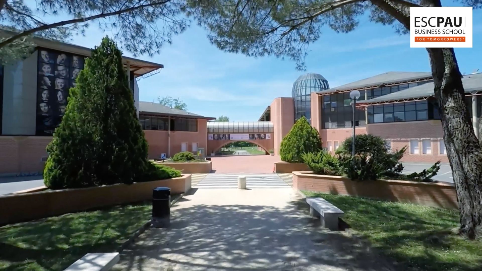 ESC Pau - Fiche École | Sherpas